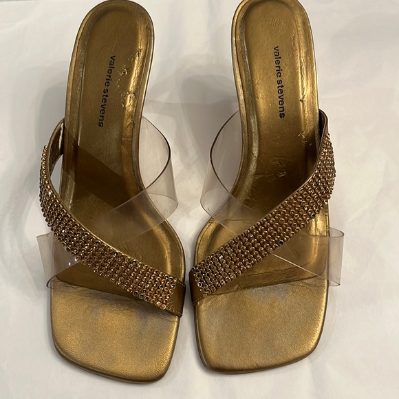 Valerie Stevens | Shoes | Valerie Stevens Copper Colored With 2 2 Heels ...